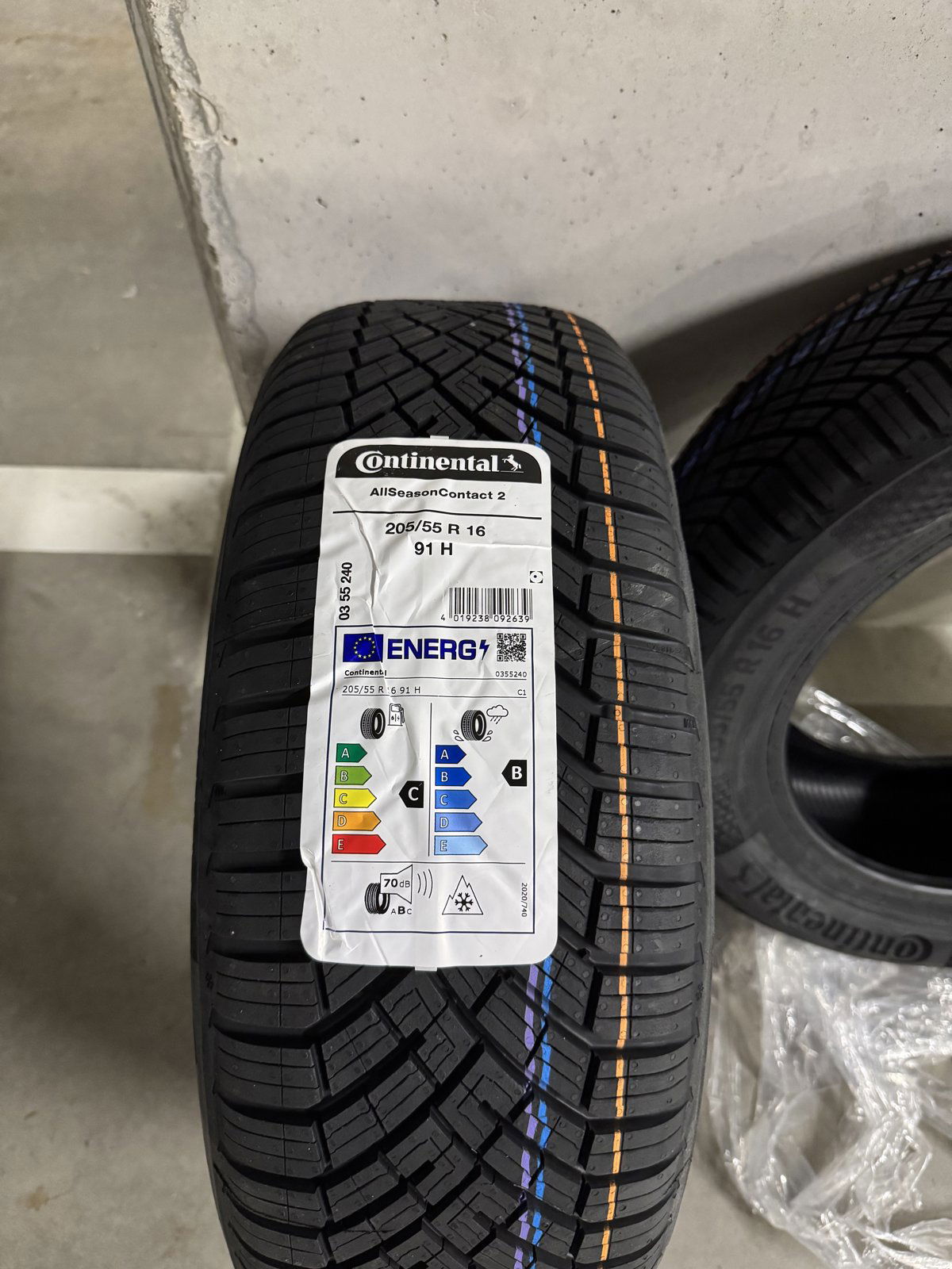 Recenze Continental Allseasoncontact 2 205/55 R16 94V Xl Celoroční | Alza.cz