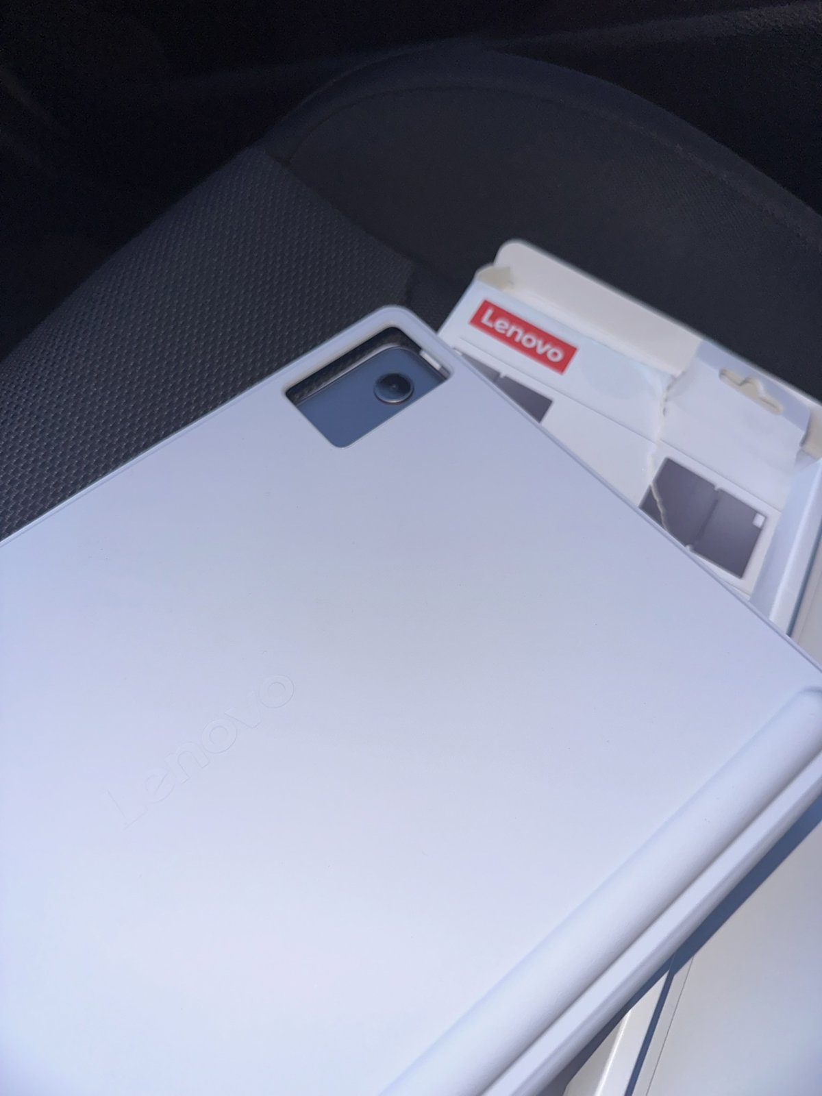 Recenze Lenovo Idea Tab Plus Folio Case (Luna grey) | Alza.cz